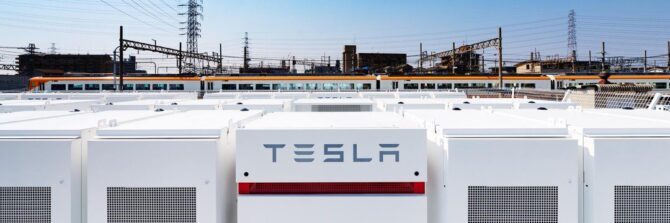 Tesla (TSLA) Hits 2-Year Low - MarketsBlock