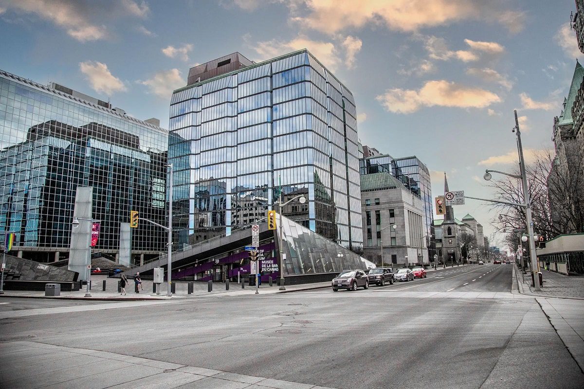 Bank of Canada (BoC) maintains policy rate, continues quantitative ...